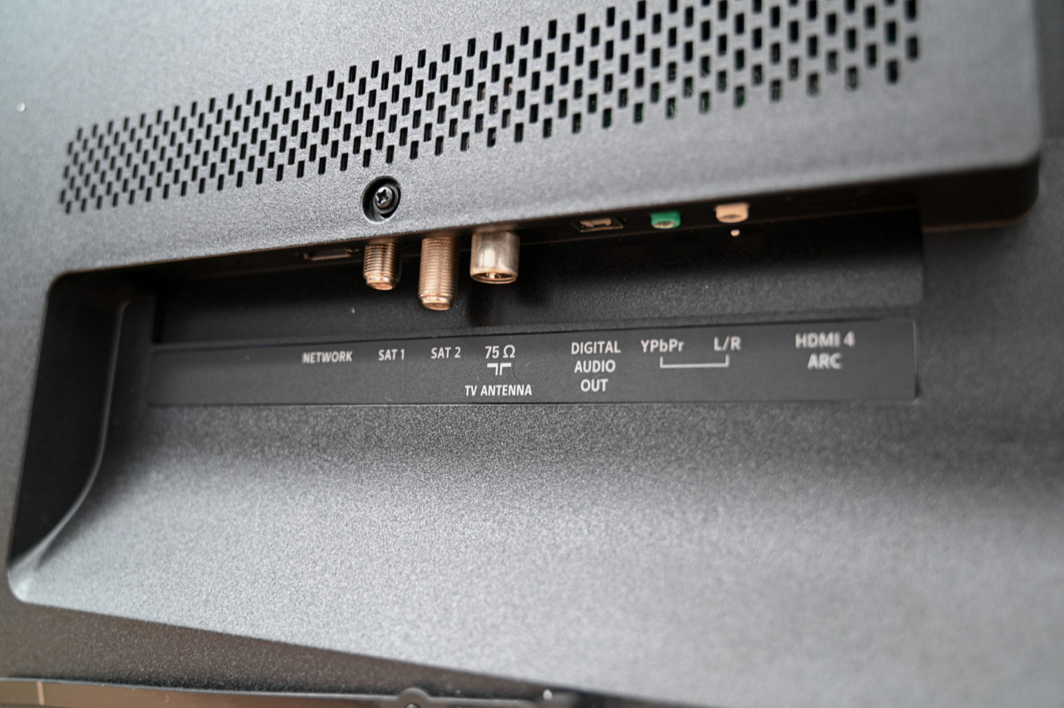 Der Philips OLED 804 im Test - HIFI.DE