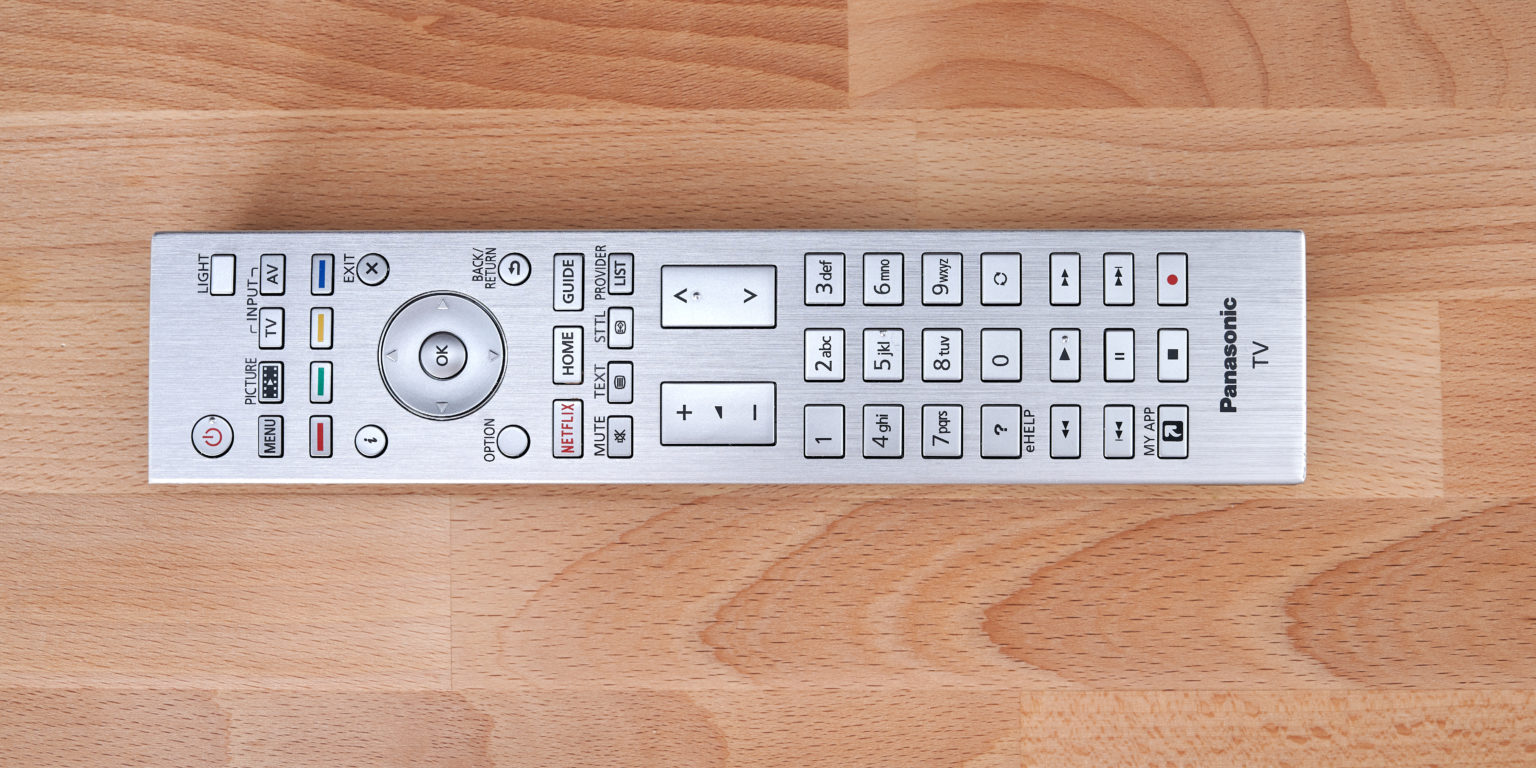 Panasonic HZW2004 Test: Bild und Ton auf Referenz-Niveau - HIFI.DE