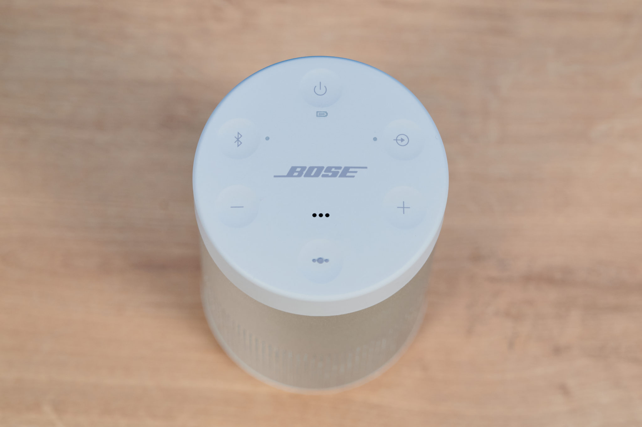 Bose SoundLink Revolve im Test: Was kann der 360°-Lautsprecher? - HIFI.DE