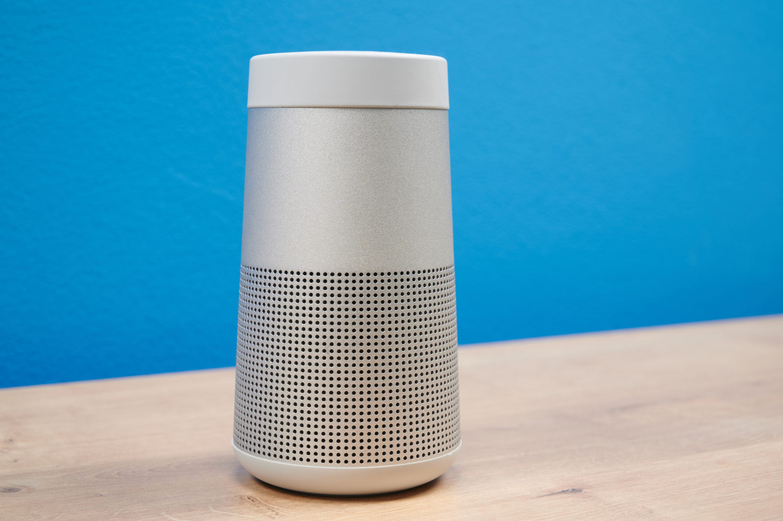 Bose SoundLink Revolve im Test: Was kann der 360°-Lautsprecher? - HIFI.DE