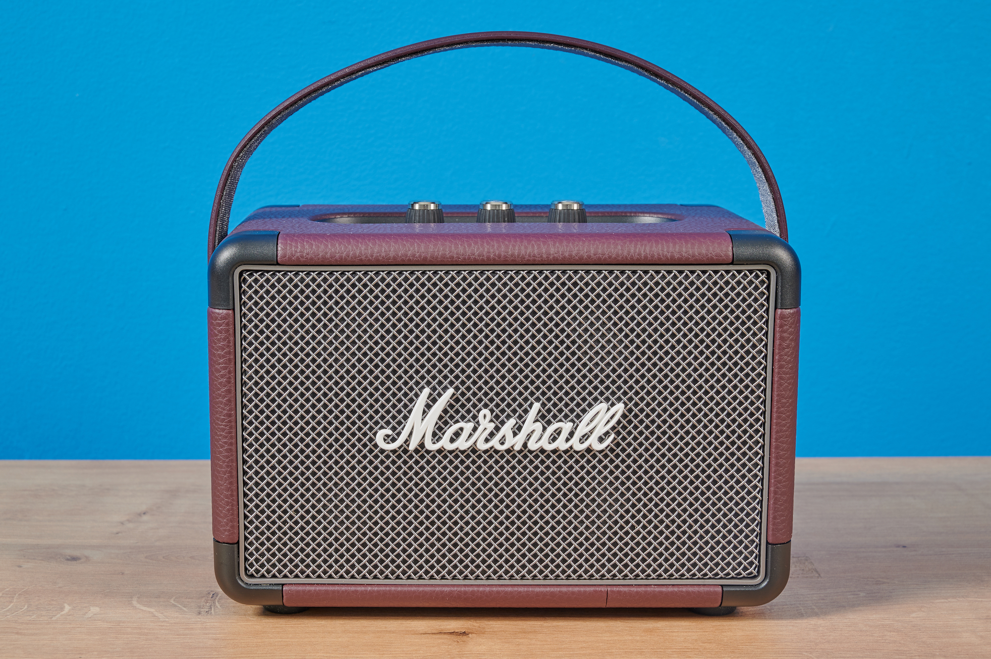 Marshall Kilburn II im Test - Bluetooth-Box in Rock'n'Roll-Optik - HIFI.DE
