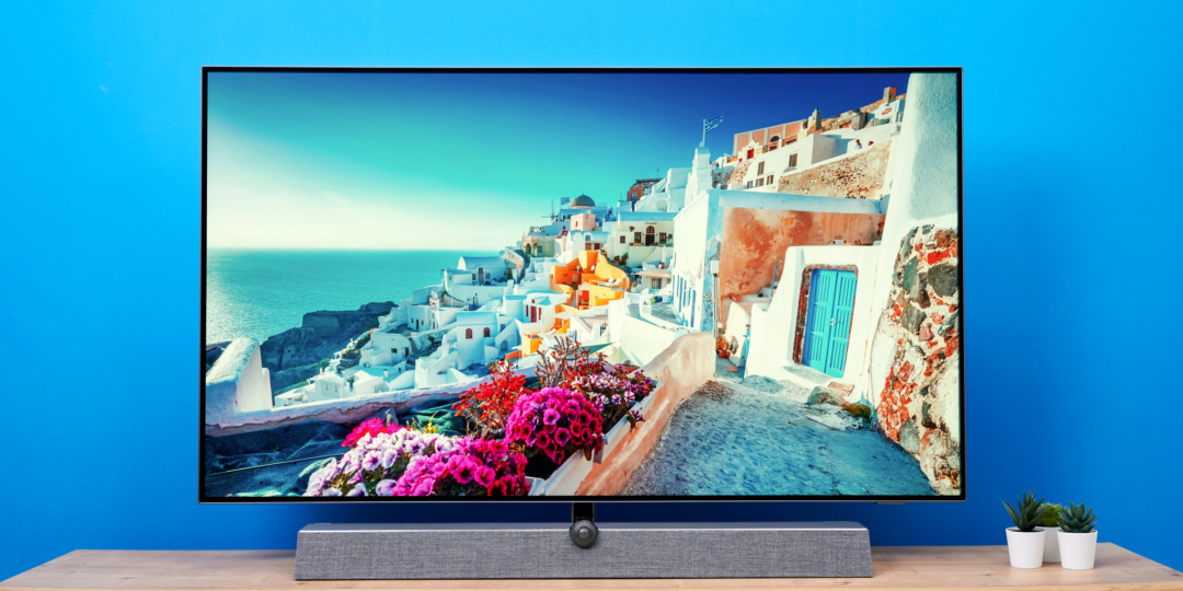 Philips OLED 935 im Test: OLED mit perfektem B&W Sound? - HIFI.DE