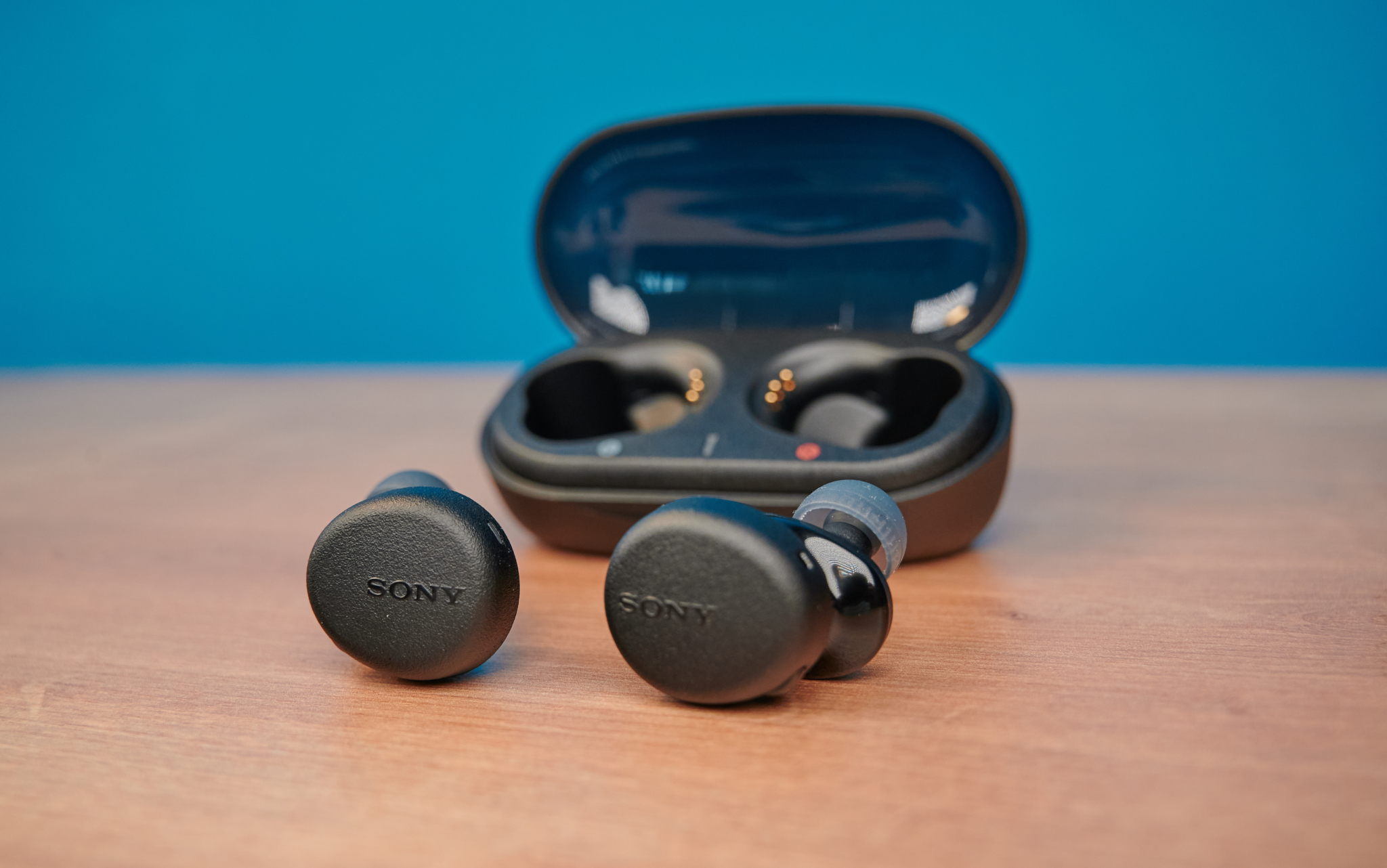 Sony WF-XB700 im Test – was können die günstigen Sony In-Ears? - HIFI.DE