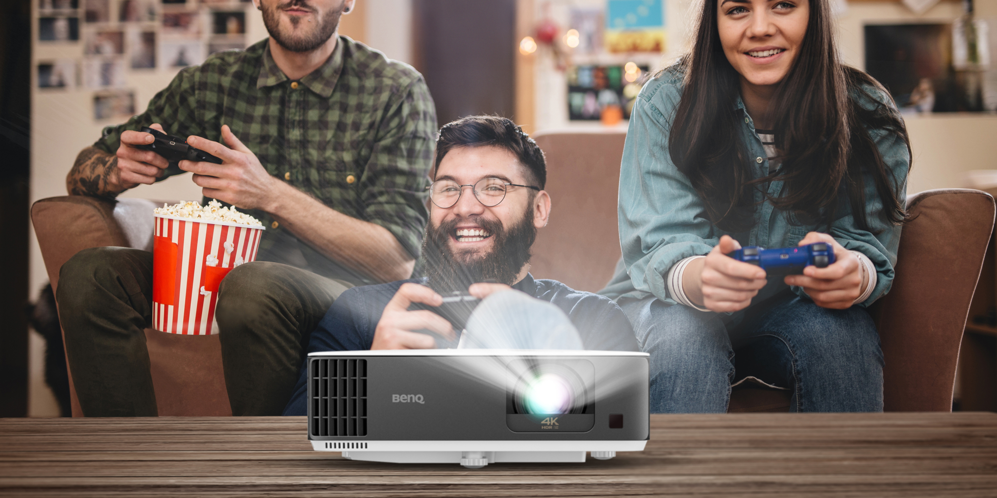 BenQ TK700STi – Neuer Gaming-Beamer mit 4K und HDR - HIFI.DE