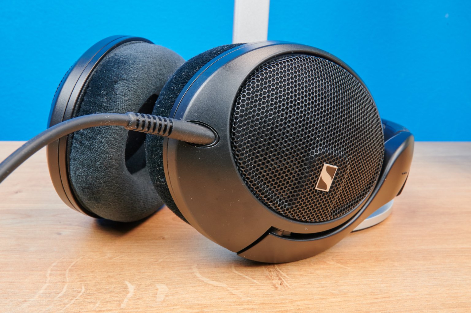 Sennheiser HD 560S im Test - Viel Klang fürs Geld - HIFI.DE