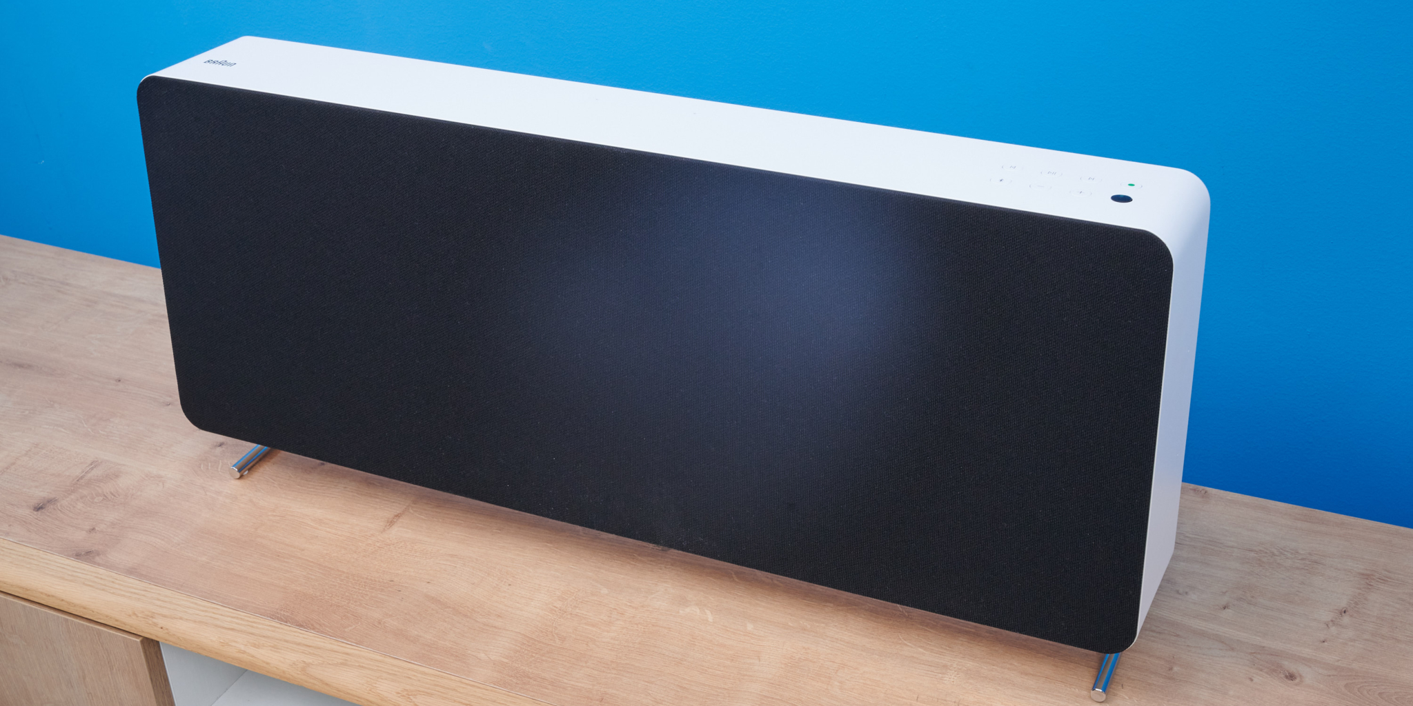 Flaggschiff unter den Smart Speakern? Der Braun LE01 im Test - HIFI.DE