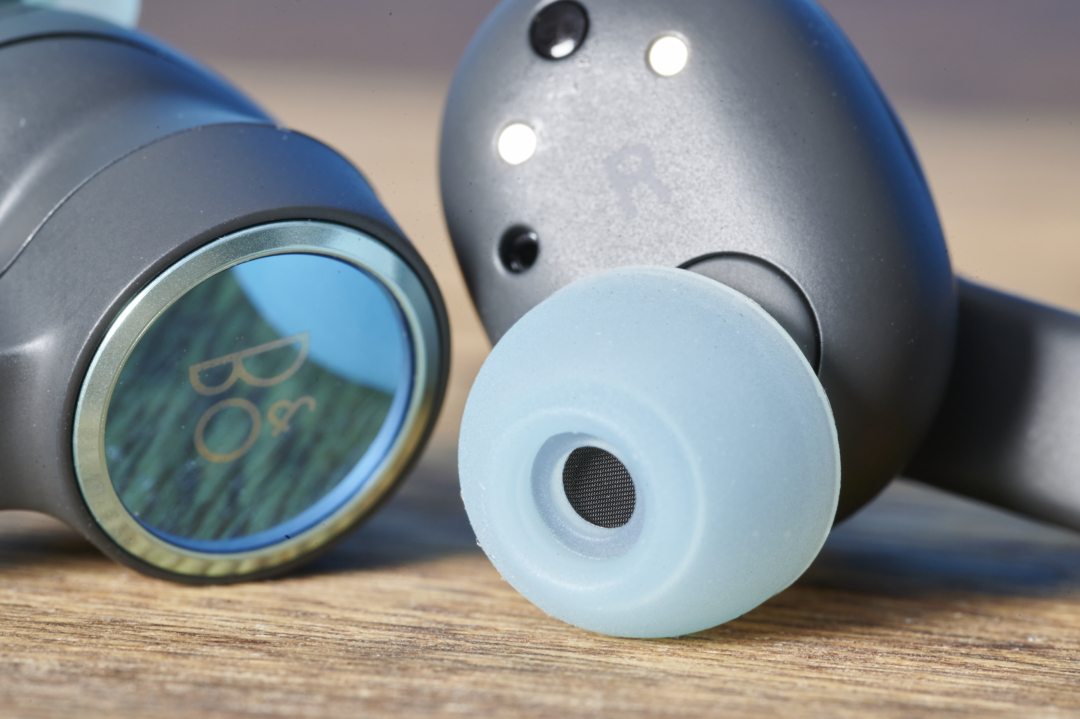 Bang & Olufsen Beoplay EX im Test: Sind die In-Ears 400 Euro wert ...