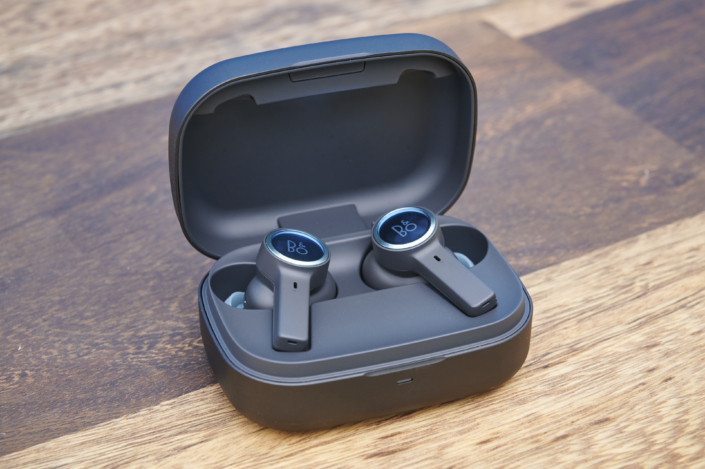 Bang & Olufsen Beoplay EX im Test: Sind die In-Ears 400 Euro wert ...