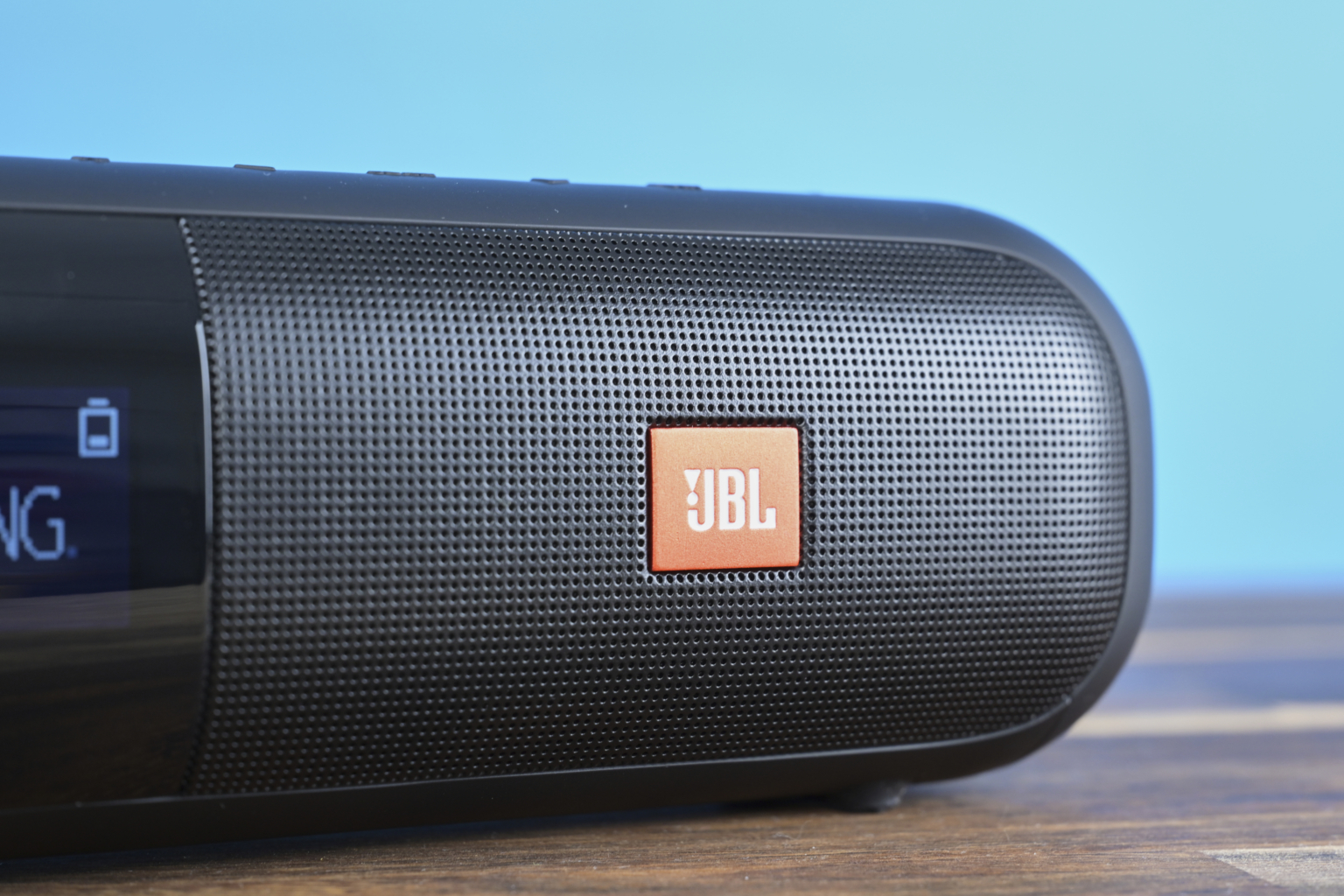 JBL Tuner 2 im Test: Digitalradio oder Bluetooth-Box? - HIFI.DE