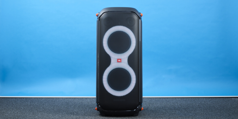 JBL Partybox 710 im Test: klangstarke Partybox ohne Akku - HIFI.DE