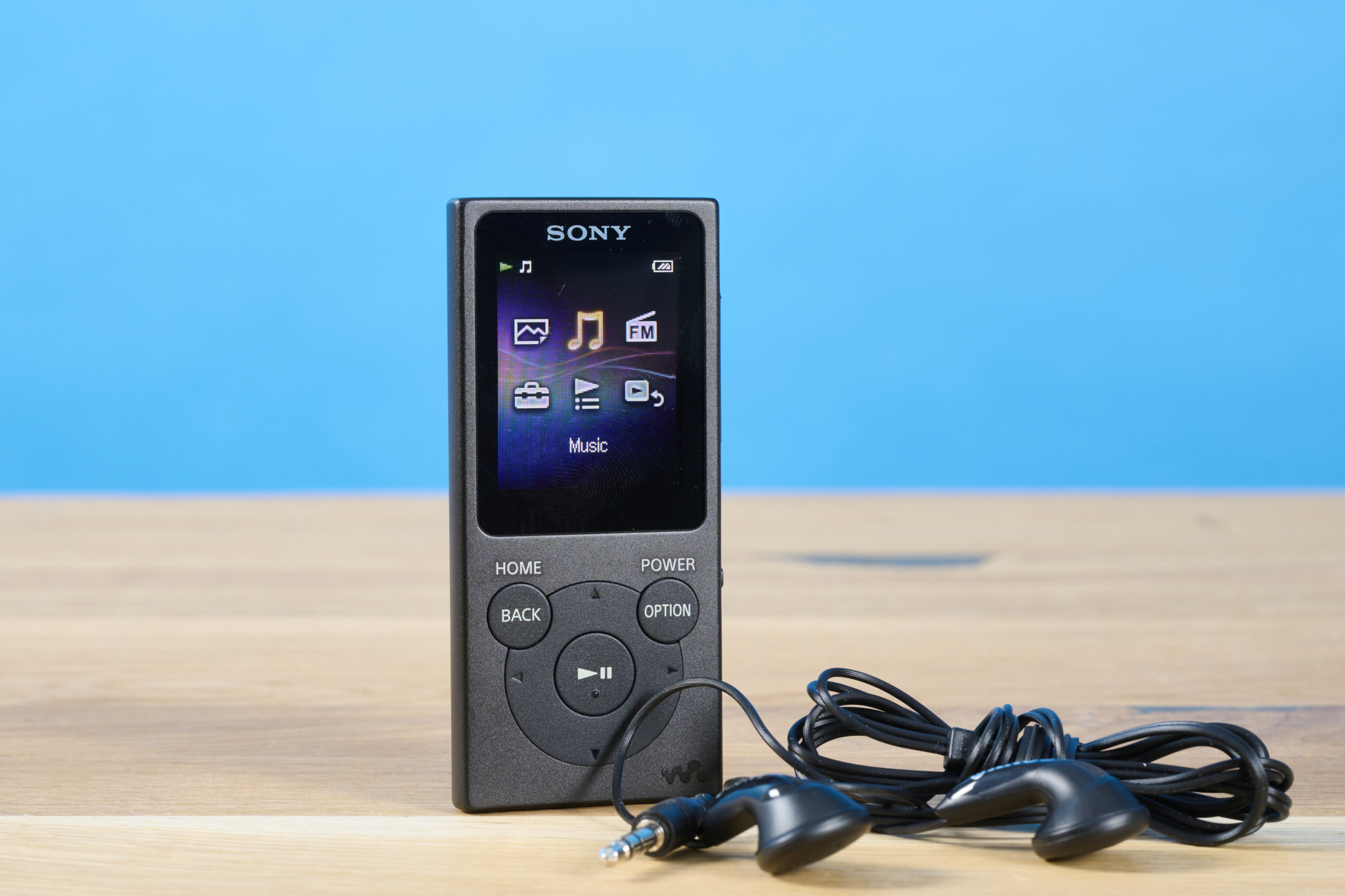 Sony NW-E394 im Test: MP3-Player ohne Spielereien - HIFI.DE