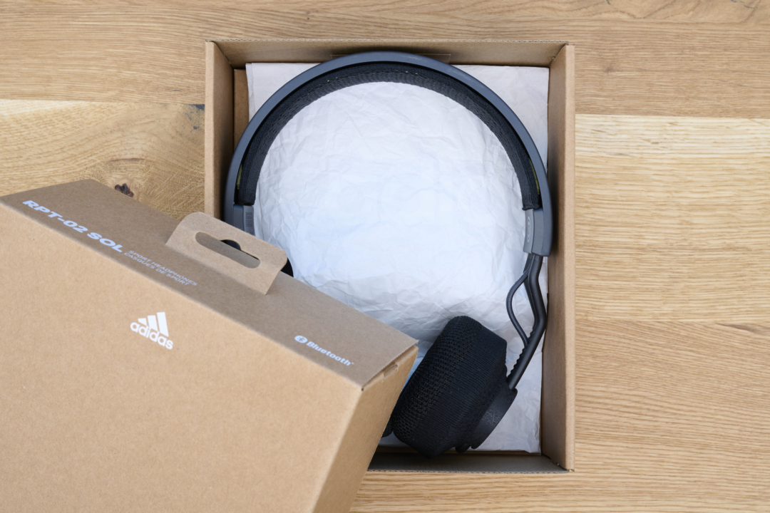 Adidas RPT-02 SOL im Test: Nie wieder laden dank Solar? - HIFI.DE