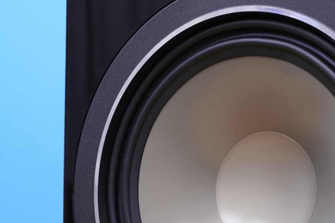 Canton Vento 30 im Test: Edle Regalbox mit entspanntem Sound - HIFI.DE