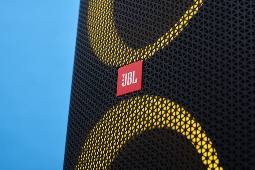 JBL Partybox 310 im Test: die Überall-Partymaschine? - HIFI.DE