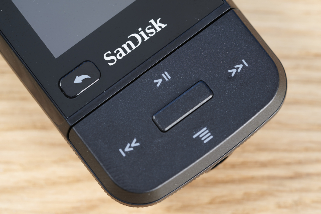 SanDisk Clip Sport Go im Test: Ein MP3-Player fürs Workout? - HIFI.DE