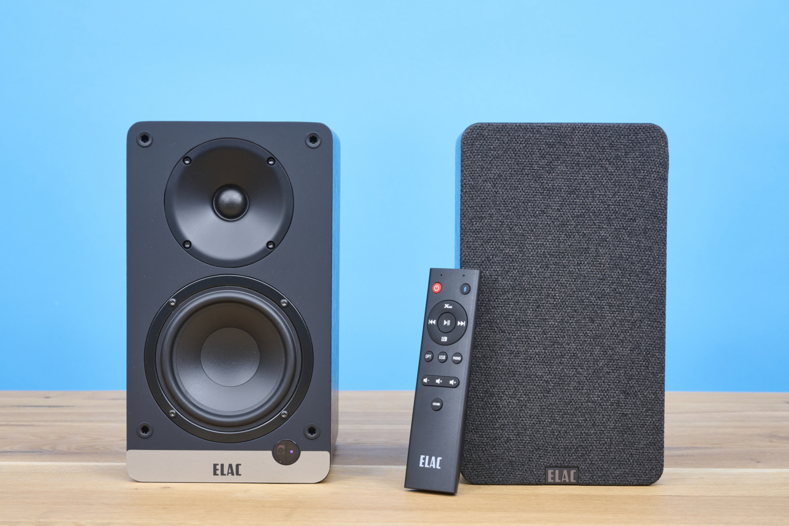 ELAC ConneX DCB41 im Test: Kleine Aktivbox für alle Quellen - HIFI.DE