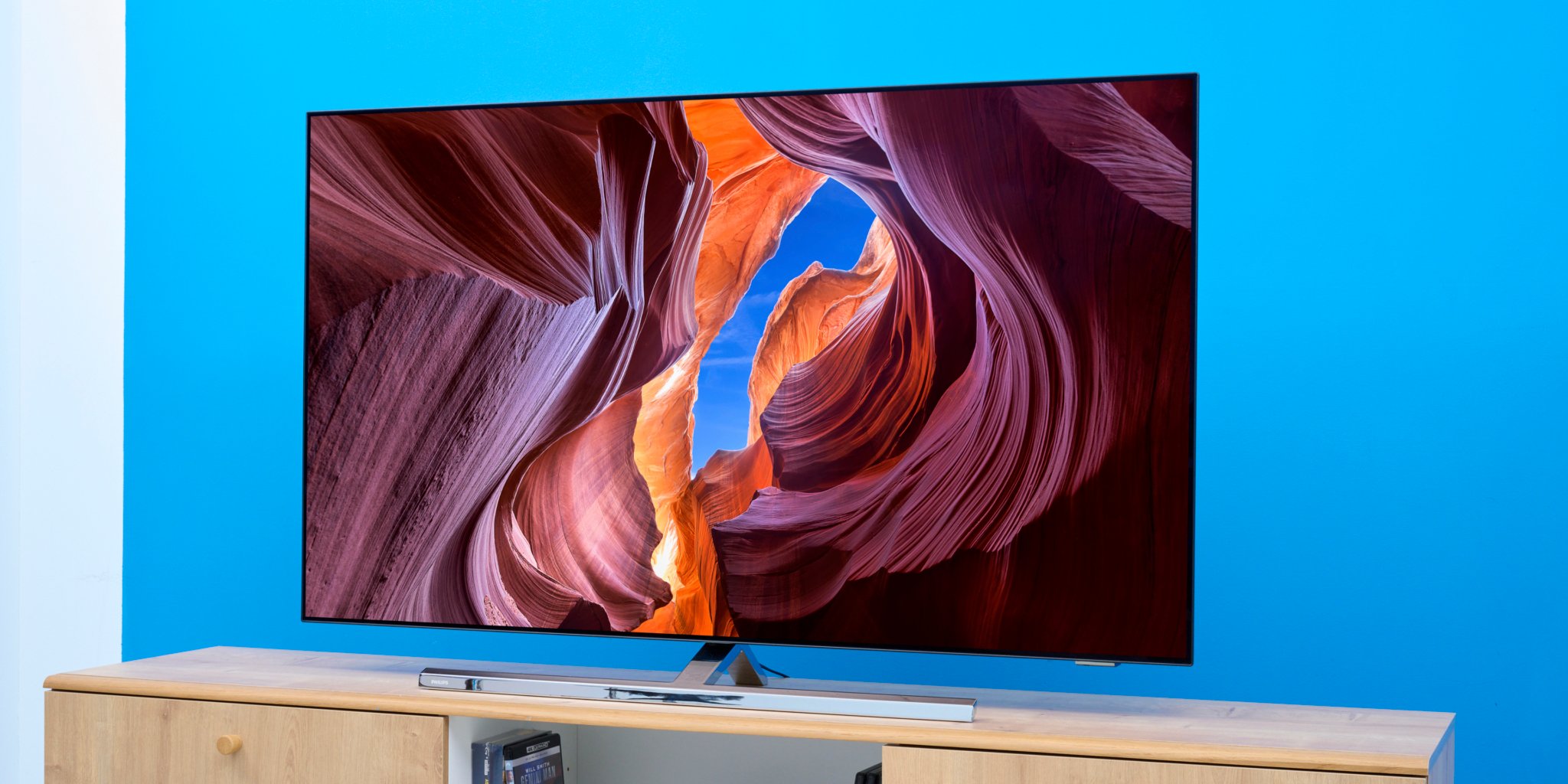 Philips OLED 807 im Test: Helleres Bild, klarer Ton – und ein kleiner ...