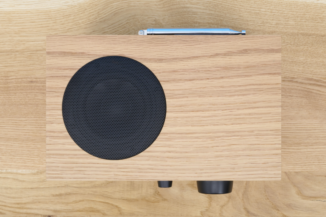 Tivoli Audio Model One+ im Test: Der Radio-Klassiker wird digital - HIFI.DE