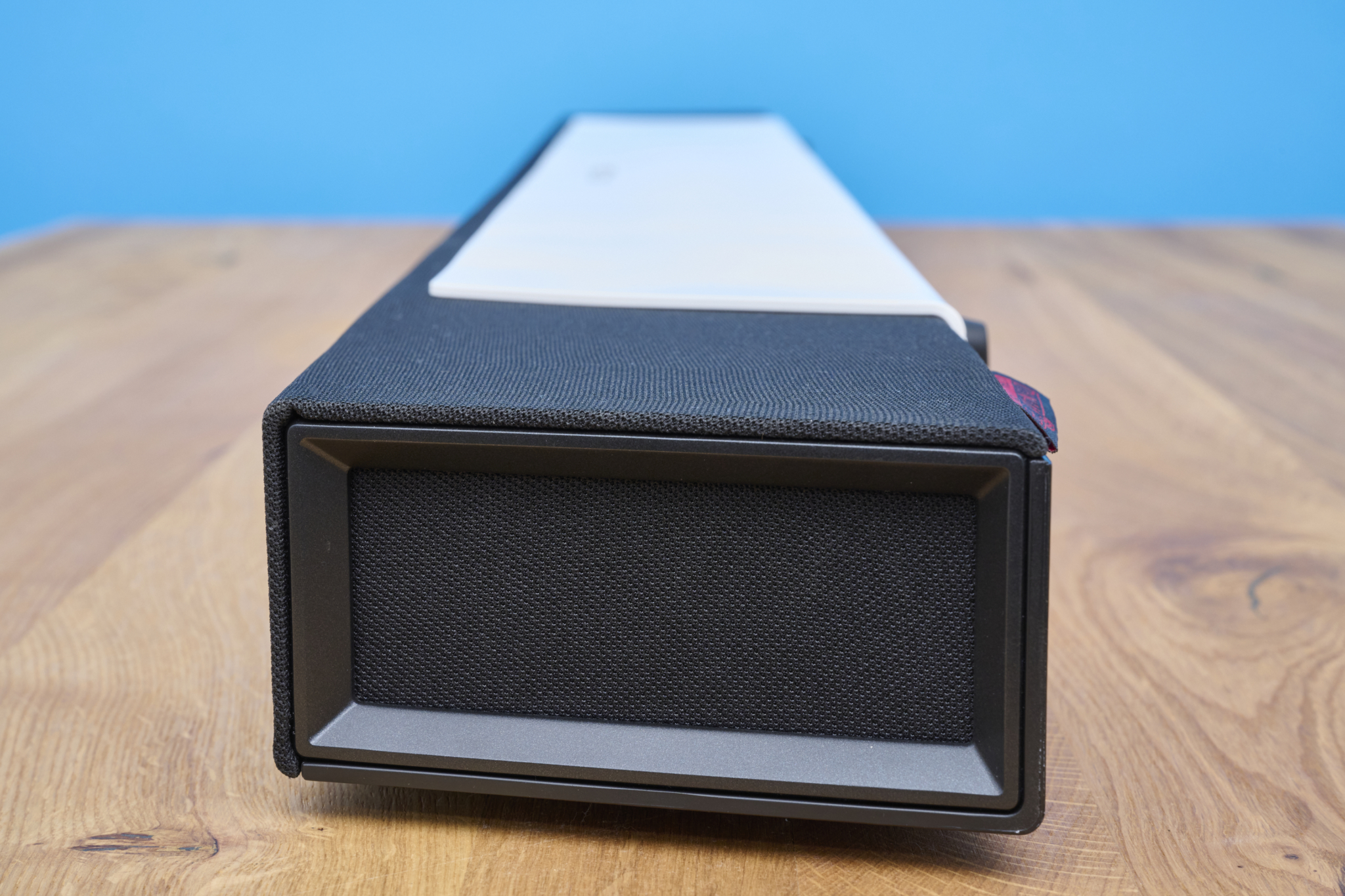 Teufel Cinebar Lux im Test: Was kann die 3D-Soundbar? - HIFI.DE