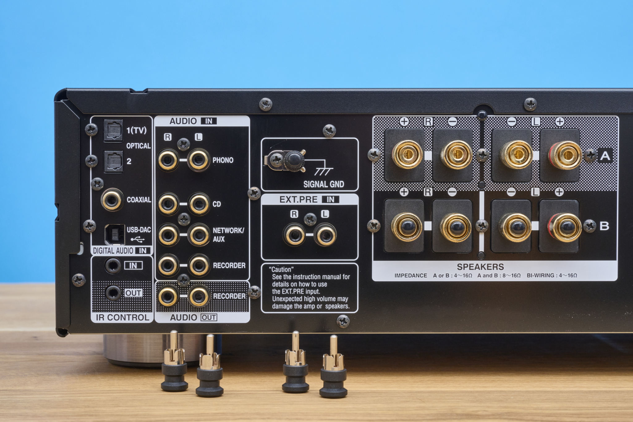 Denon PMA-1700NE im Test: Highend-Verstärker aus Japan - HIFI.DE