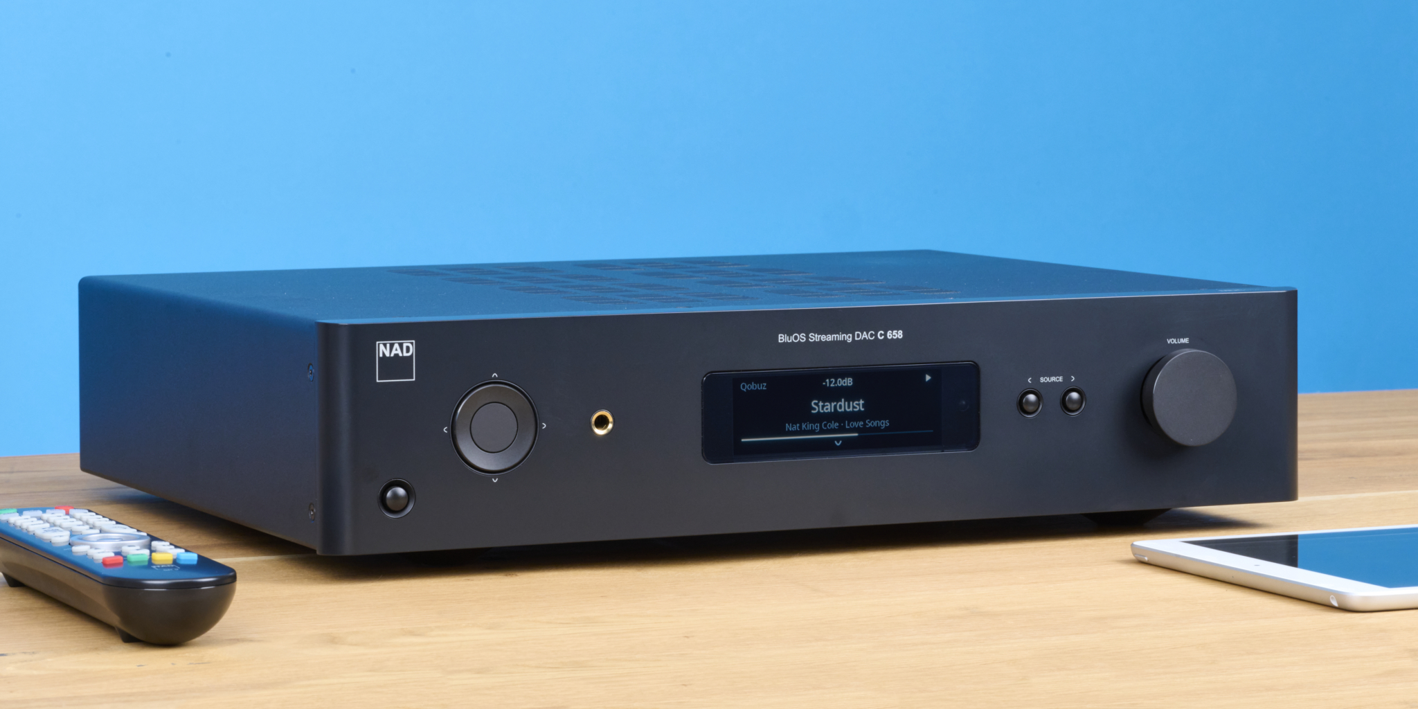 NAD C 658 im Test: Vorverstärker 2.0 - HIFI.DE