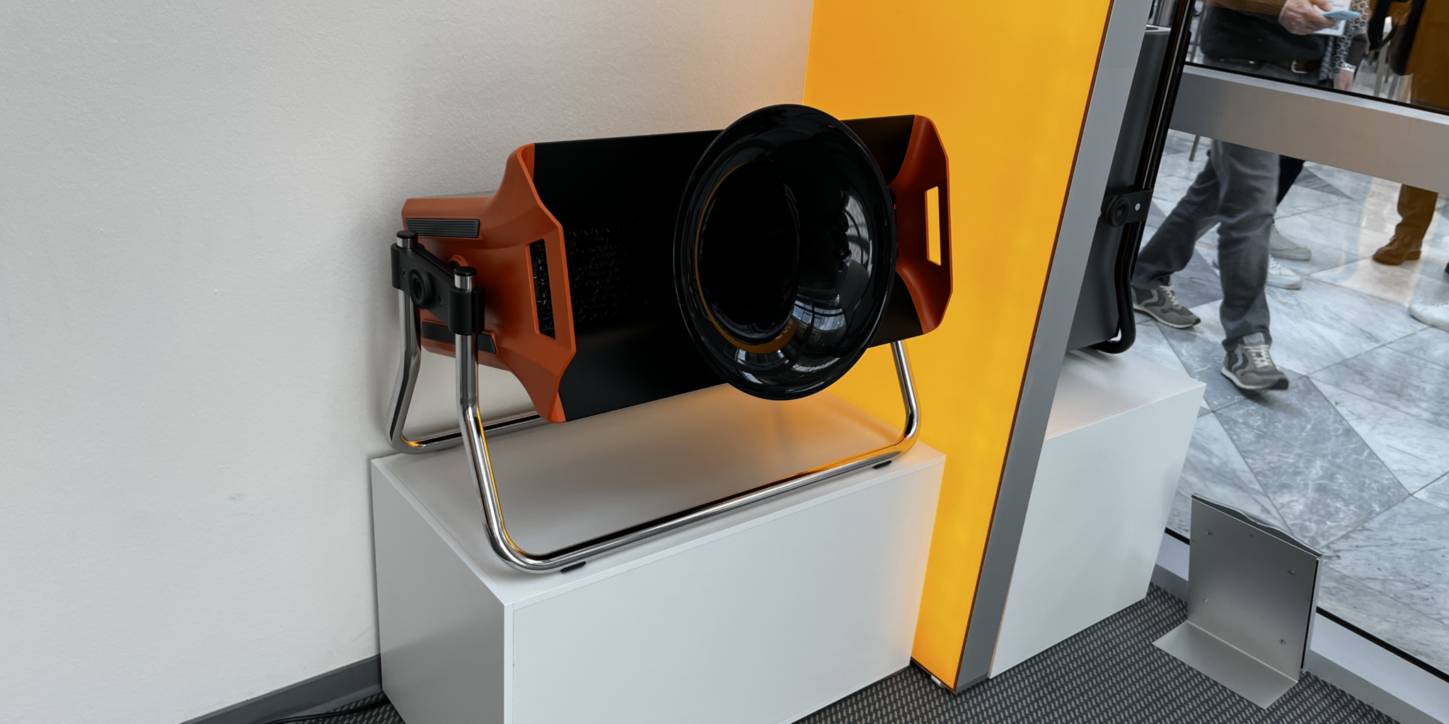 Colibri C2: Avantgarde Acoustics macht Hornsound erreichbarer - HIFI.DE