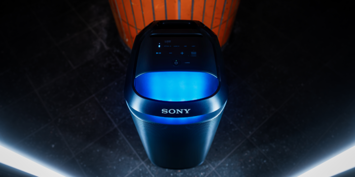 Sony SRS-XV800: Partybox für Feiern – und im Heimkino? - HIFI.DE