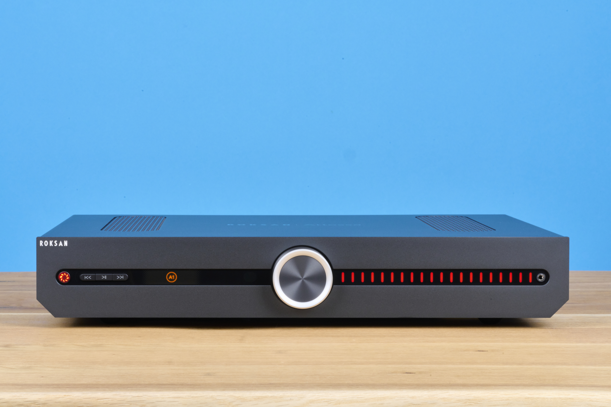 Roksan Attessa Streaming Amplifier im Test: Der Beste aus beiden Welten ...