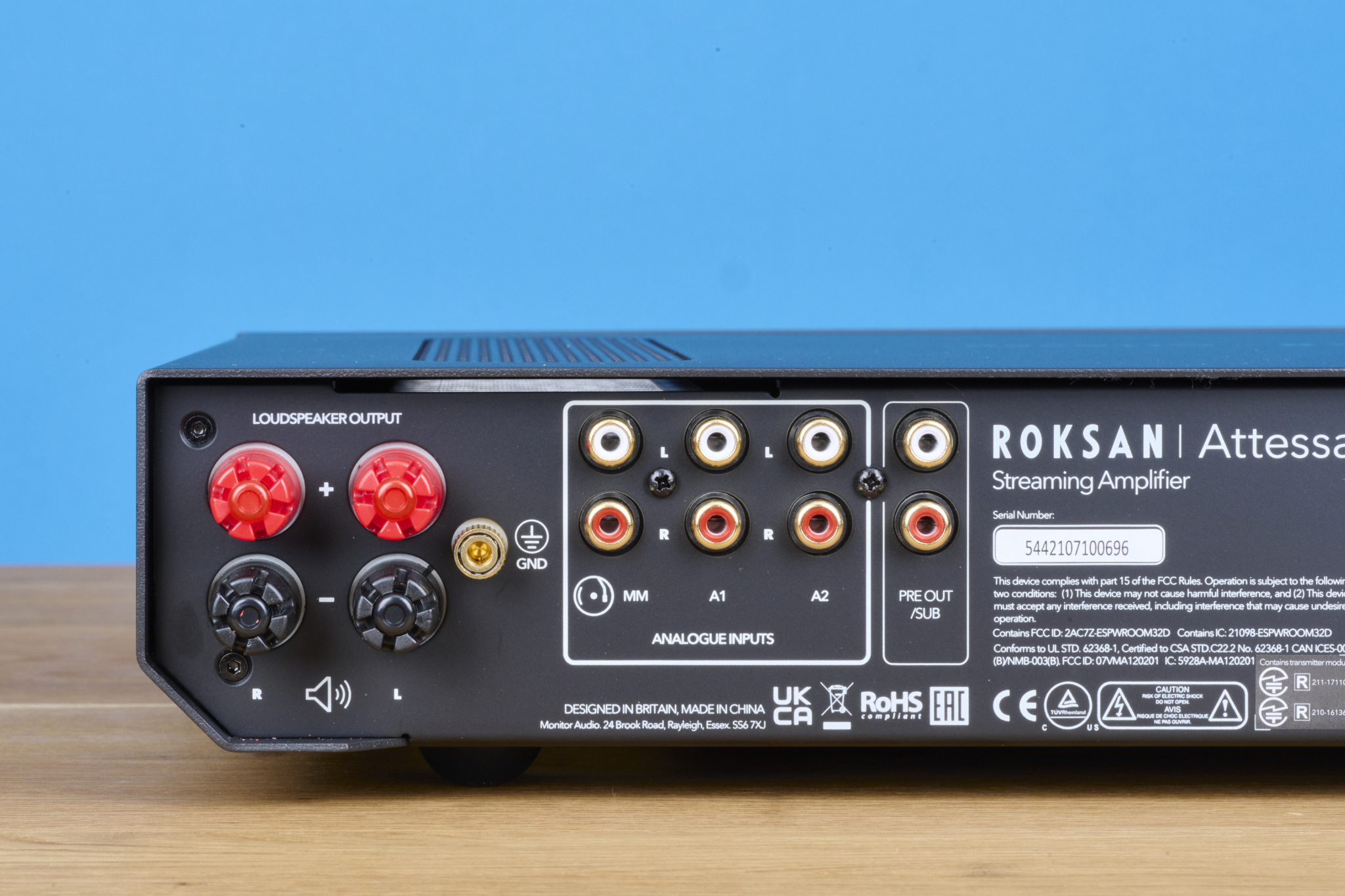 Roksan Attessa Streaming Amplifier im Test: Der Beste aus beiden Welten ...