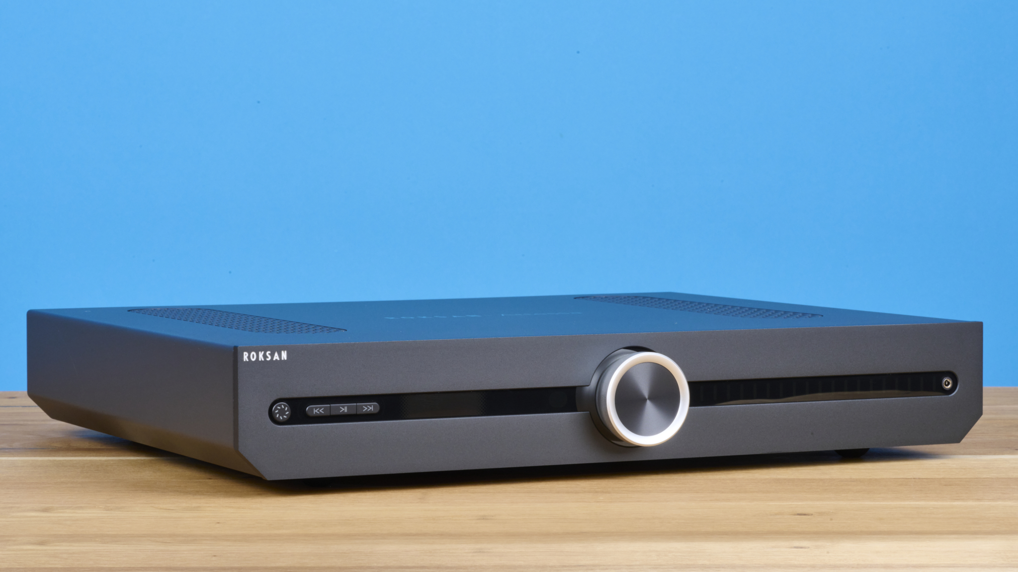 Roksan Attessa Streaming Amplifier im Test: Der Beste aus beiden Welten ...