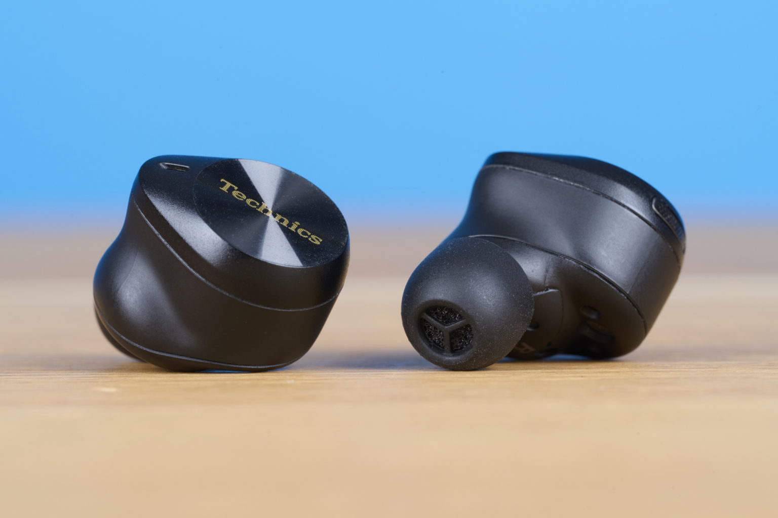 Technics EAH-AZ80 im Test: Hochwertige In-Ears mit starkem Sound - HIFI.DE