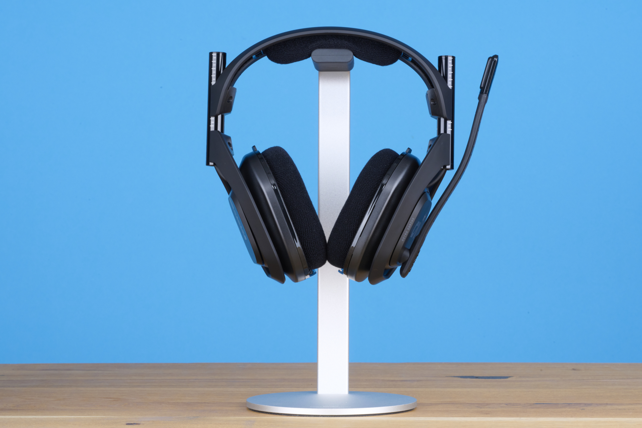 Astro A50 im Test: Premium-Headset mit einmaligem Dock - HIFI.DE