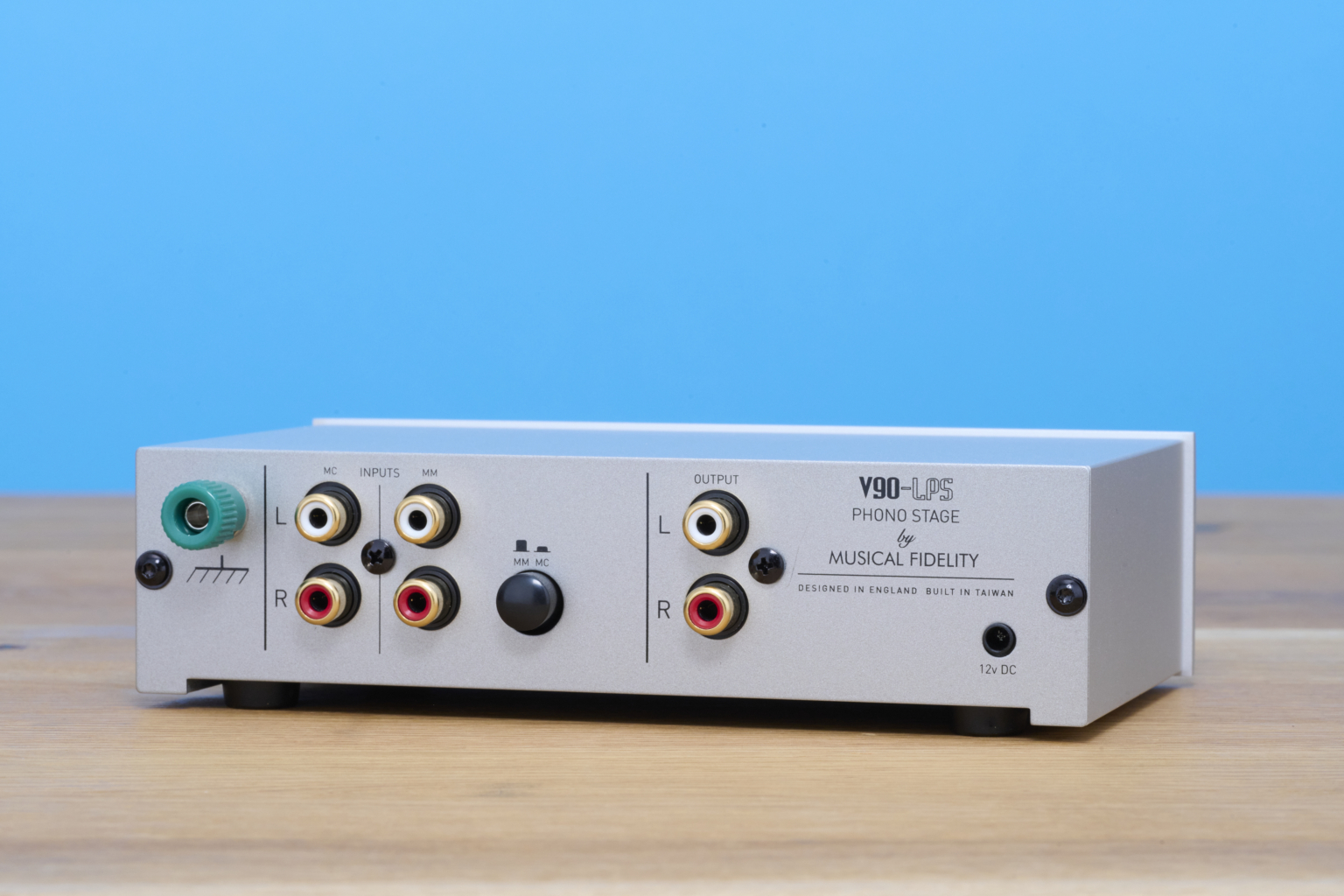 Musical Fidelity V90-LPS im Test: Schicker Phono-Preamp für MM und MC ...