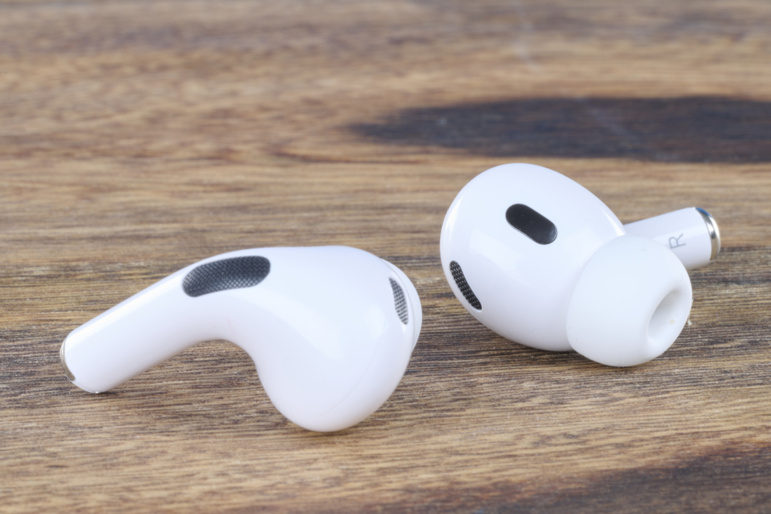 Fake AirPods von Temu vs. original Apple AirPods - HIFI.DE