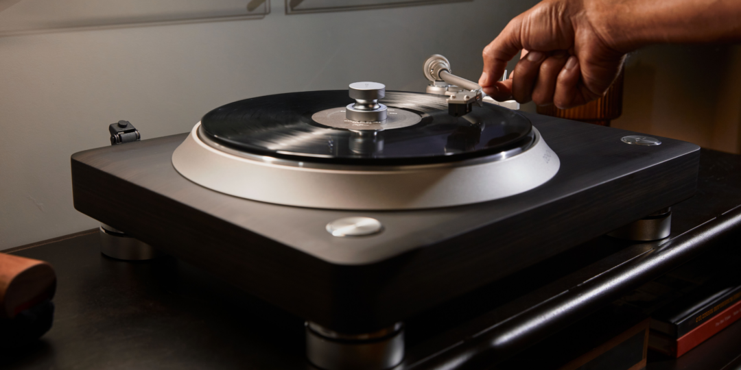 Denon DP-3000NE: Denon präsentiert neuen Highend-Plattenspieler mit ...