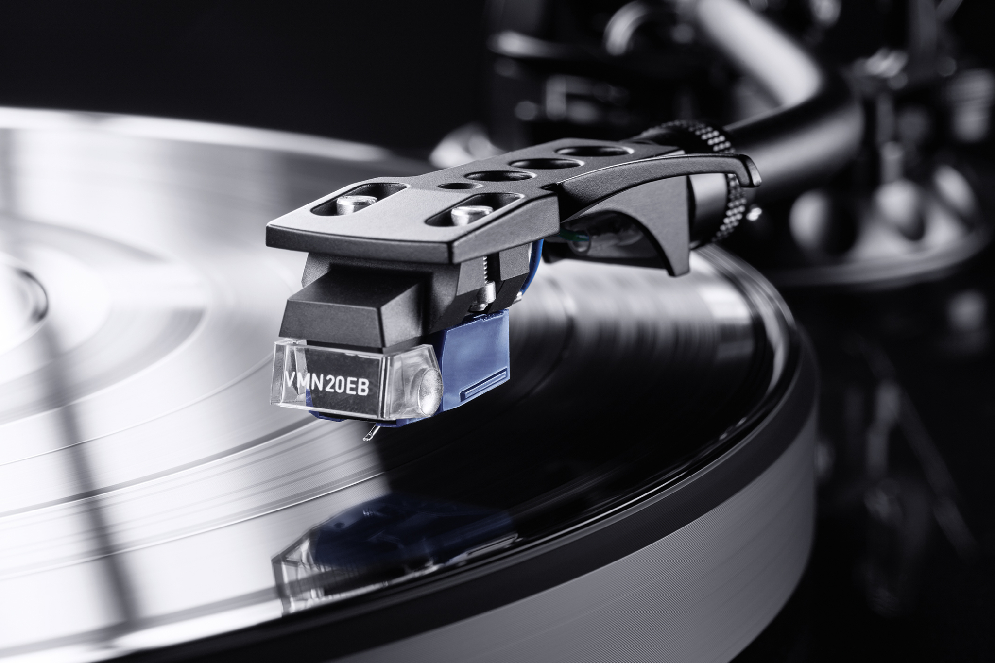 Magnat feiert Jubiläum: Leidenschaft für Sound seit 50 Jahren - HIFI.DE