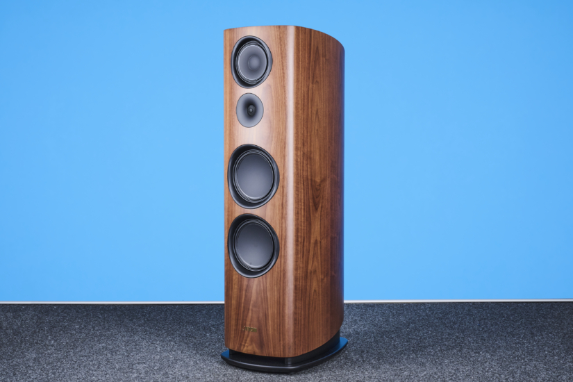 Canton Reference 2 im Test: Souveräner Alleskönner - HIFI.DE