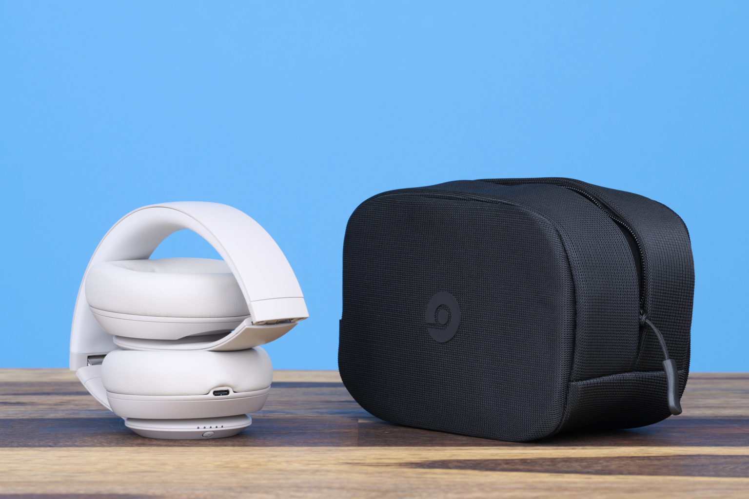 Beats Studio Pro im Test: Günstige Alternative zu Apples AirPods Max ...