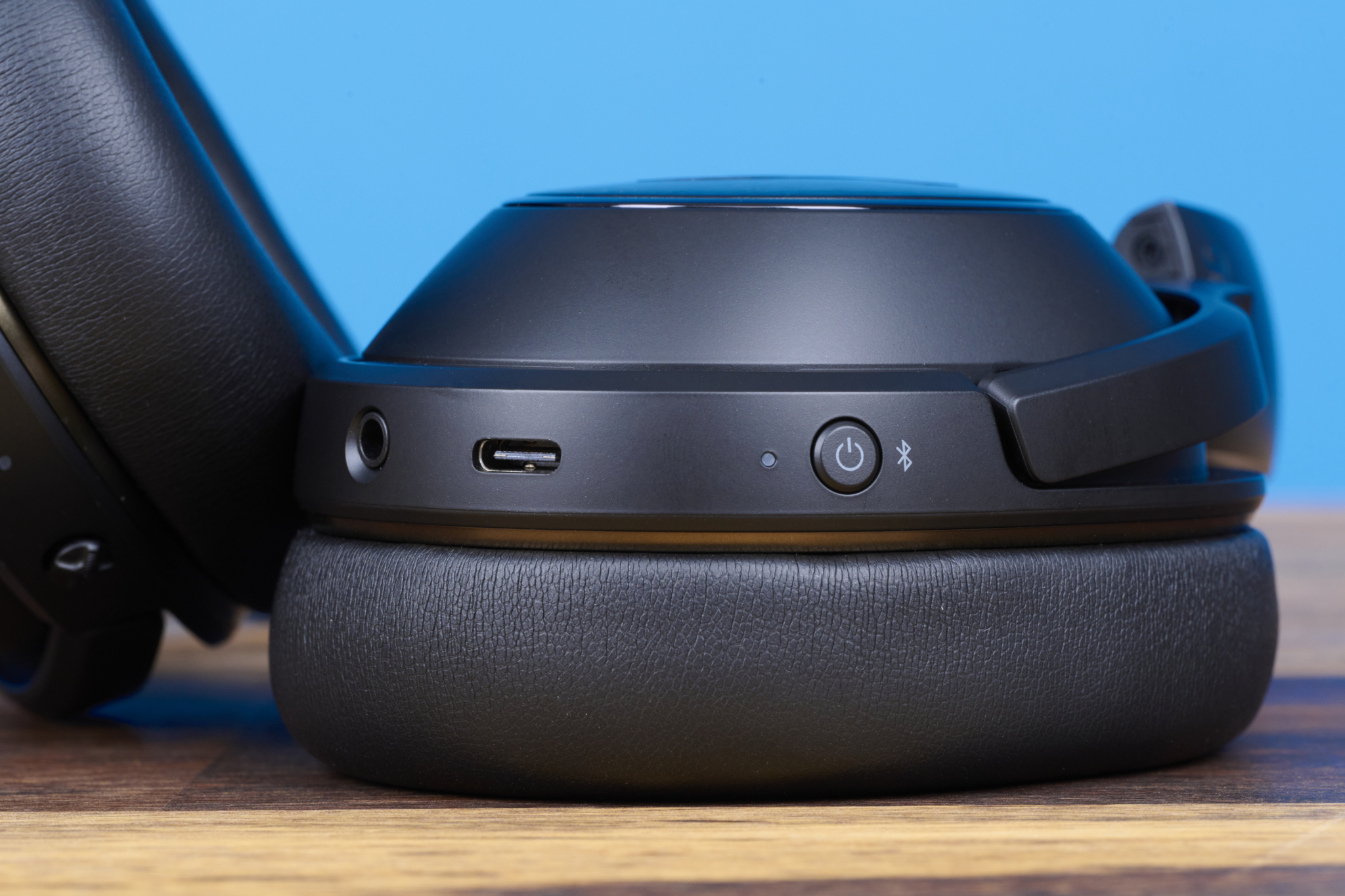 Teufel Real Blue Pro im Test: Der Premium-Kopfhörer von Teufel - HIFI.DE