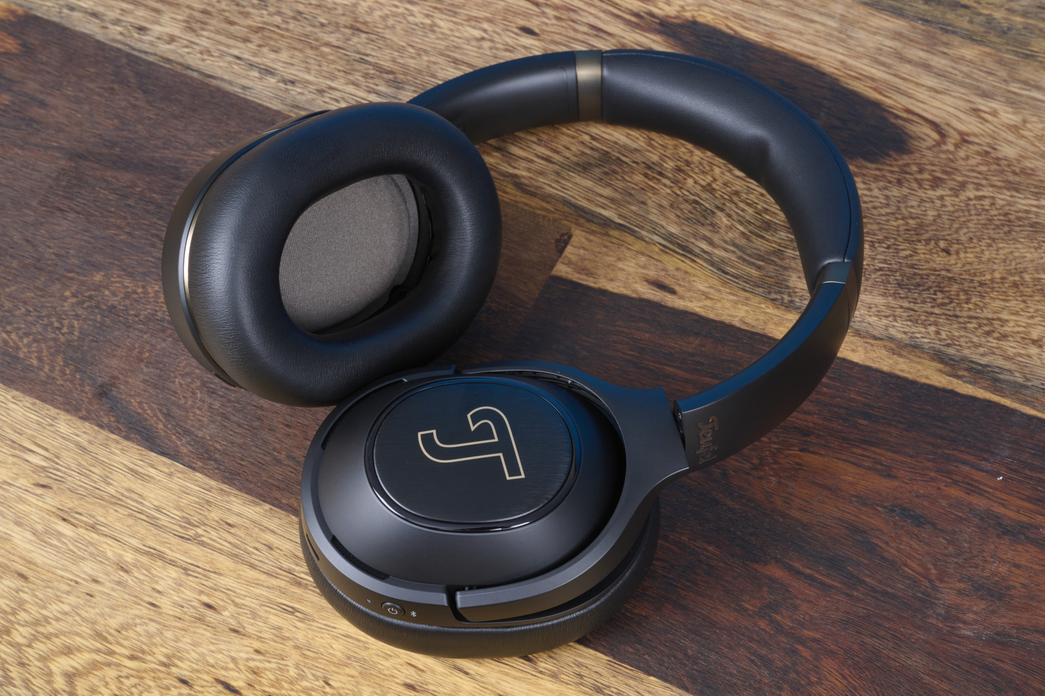 Teufel Real Blue Pro im Test: Der Premium-Kopfhörer von Teufel - HIFI.DE