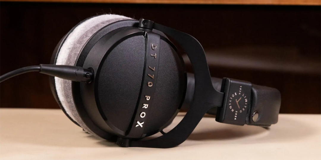 Beyerdynamic DT 770 PRO X: Sondermodell zum 100-jährigen Firmenjubiläum ...