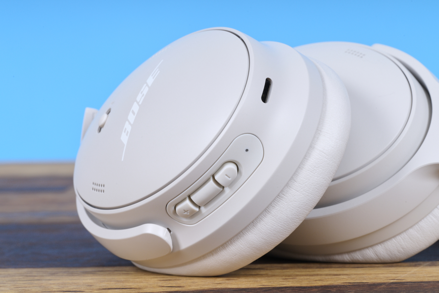 Bose QC Headphones vs. Bose QC 45: So unterscheiden sich die beiden ...