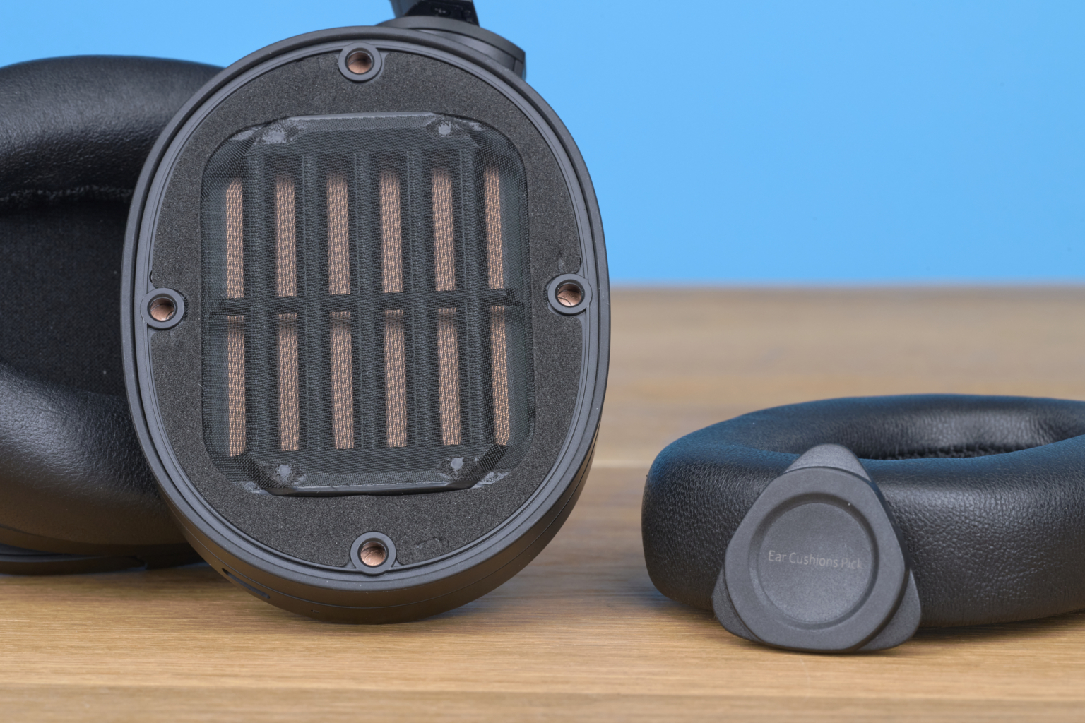 Edifier Stax Spirit S3 im Test: Bluetooth-Magnetostat für unter 400 ...