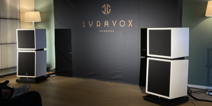 Neues Aktiv-System von Lyravox: Karlmann Monolith mit 2.200 Watt - HIFI.DE