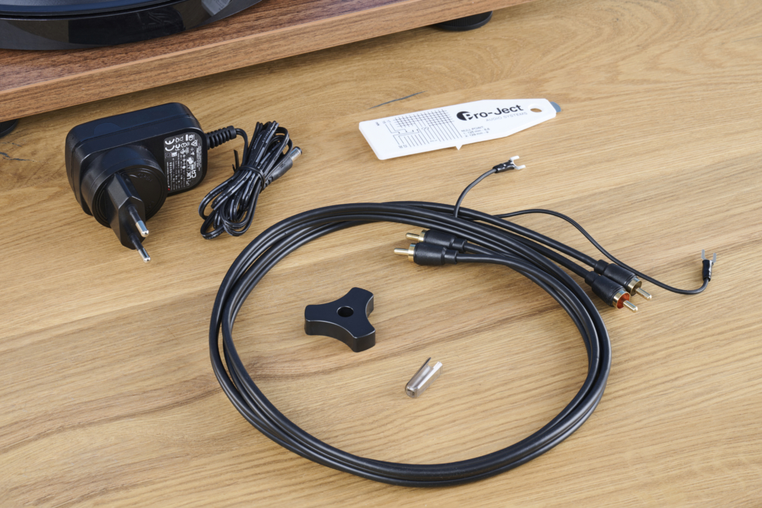 Pro-Ject E1 BT im Test: Erschwinglicher Bluetooth-Plattenspieler - HIFI.DE