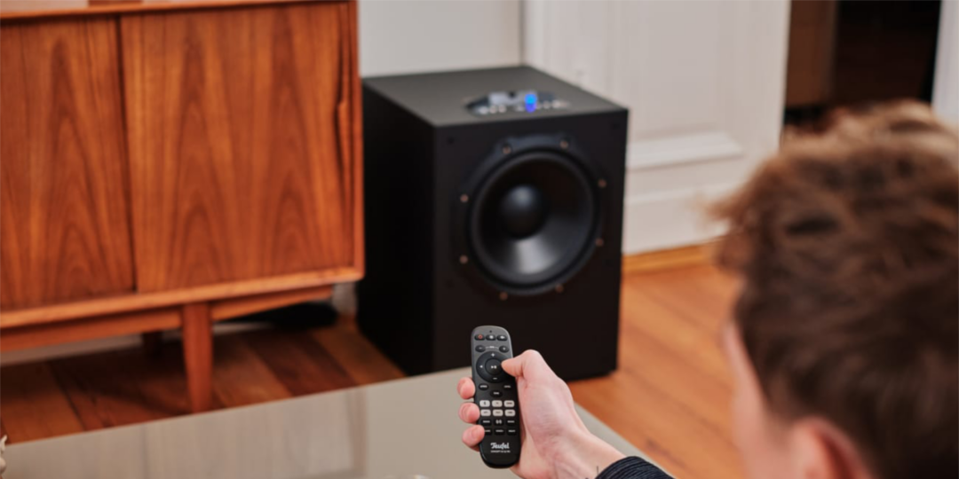 Neue Teufel Concept-Subs: Der AV-Receiver im Subwoofer ist zurück - HIFI.DE