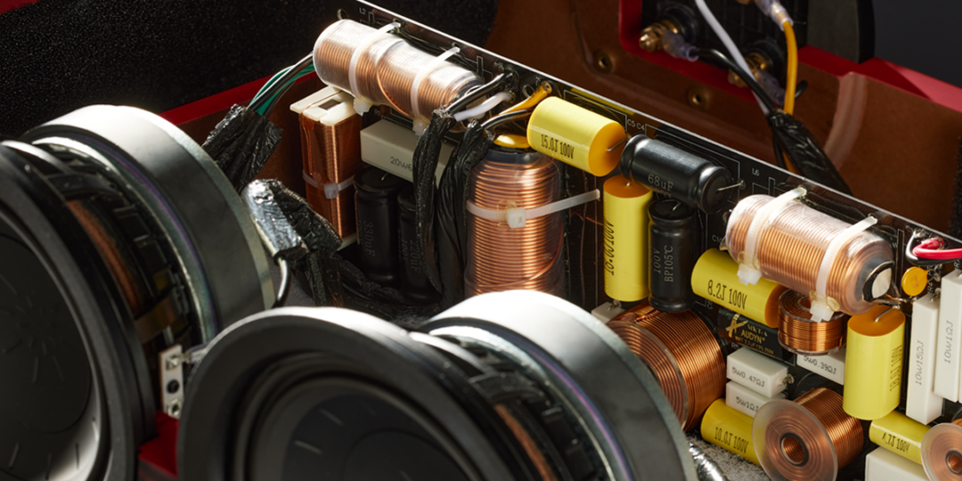 Frequenzweiche bei Lautsprechern: Was ist das und wie funktioniert sie ...