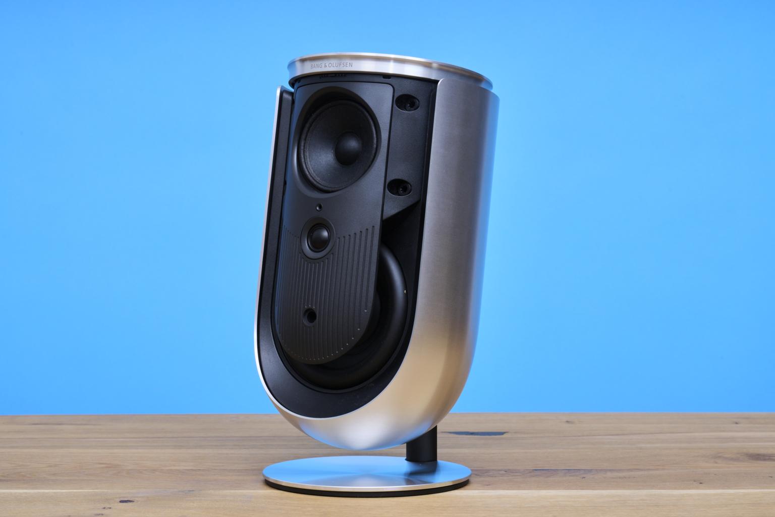 Bang & Olufsen Beolab 8 im Test: Edel-Lautsprecher und Streaming-Talent ...
