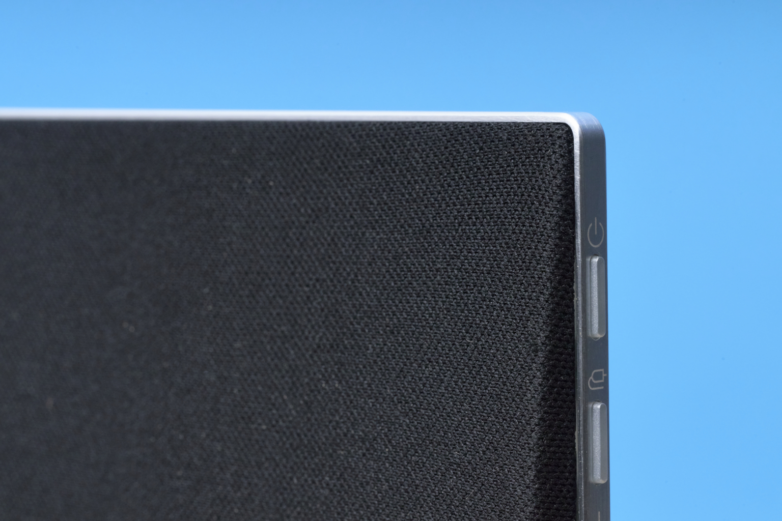 LG DSG10TY im Test – die ideale Soundbar für LGs Top-OLEDs? - HIFI.DE
