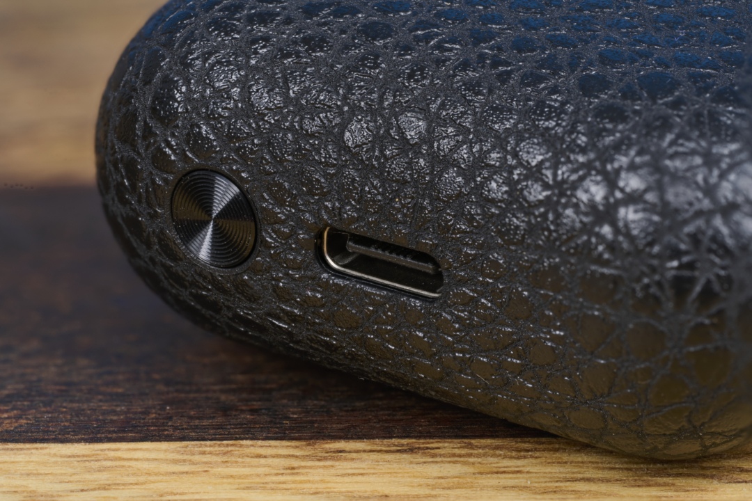 Marshall Minor IV im Test: Simple In-Ears mit auffälligem Design - HIFI.DE